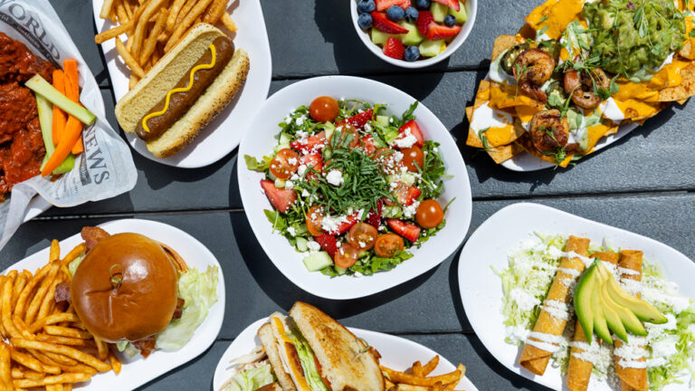 Retreat Pool & Cabanas Food & Beverage | Sycuan Casino Resort
